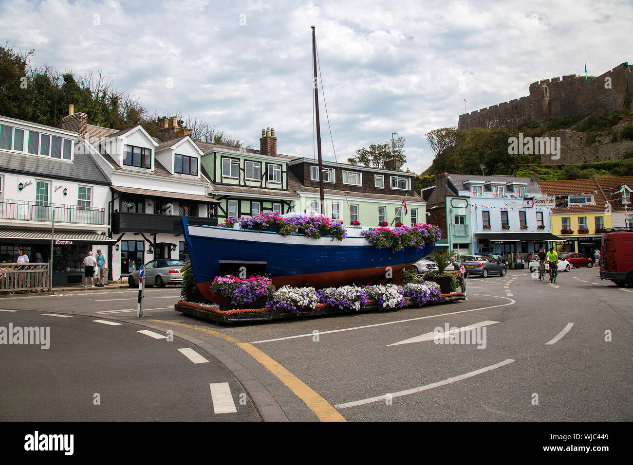 Gorey pier hi-res stock photography and images - Alamy