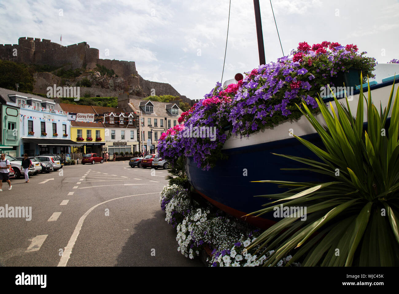 Jersey channel islands shops hi-res stock photography and images - Alamy