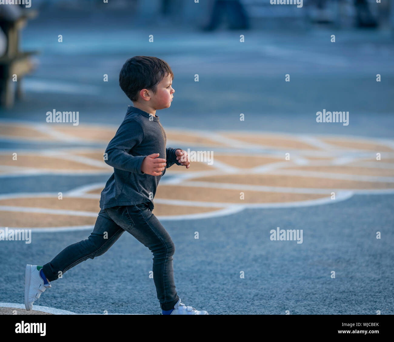 Child portraits hi-res stock photography and images - Alamy