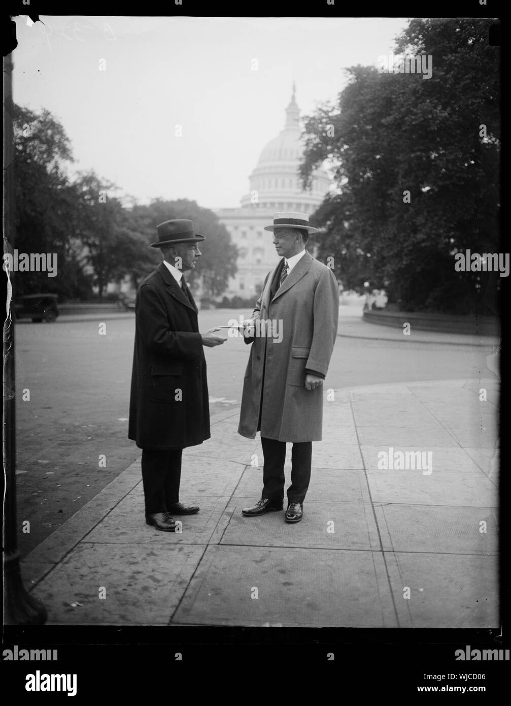 H C Newton High Resolution Stock Photography and Images - Alamy