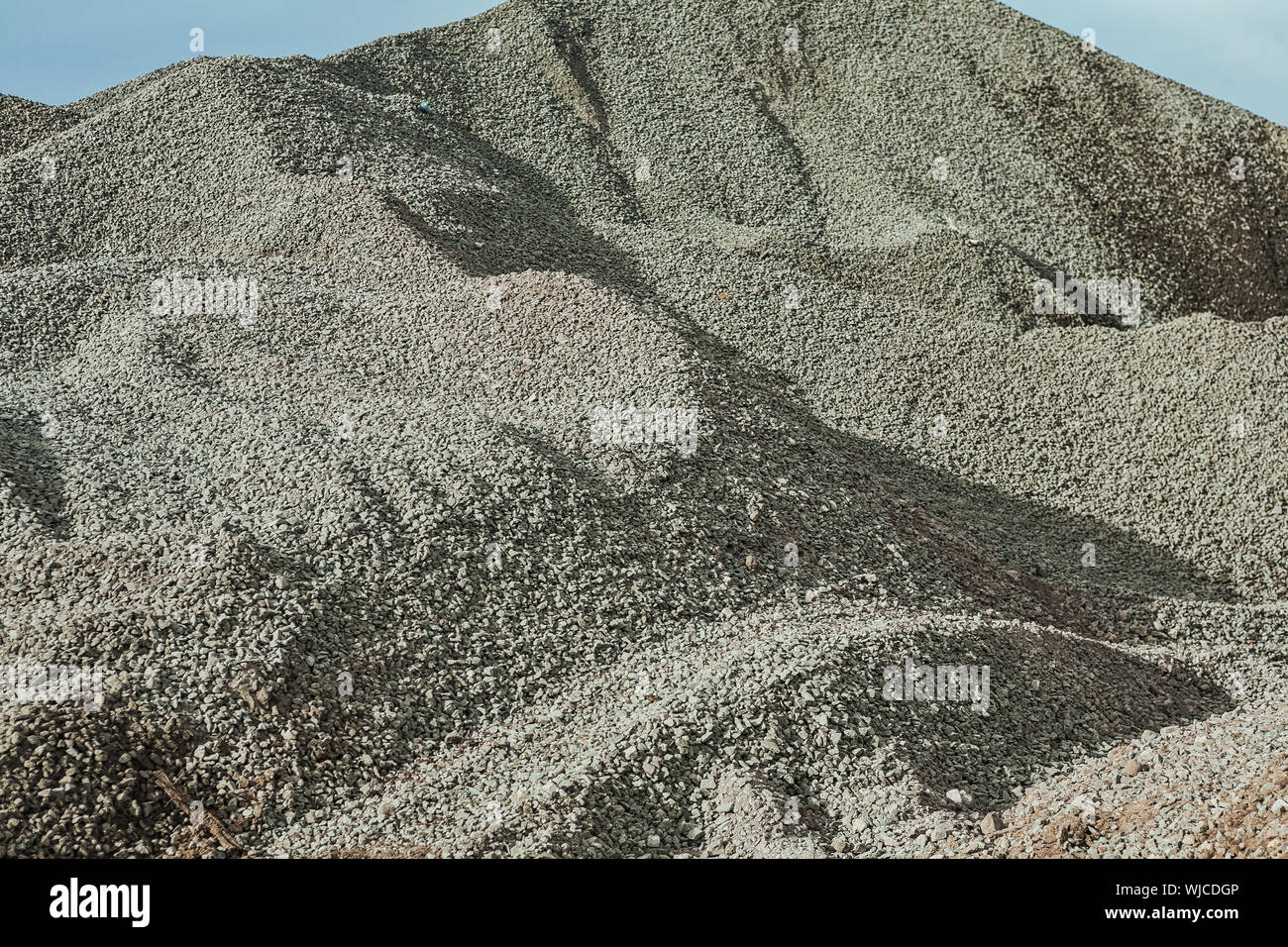 very big pile of gravel Stock Photo - Alamy