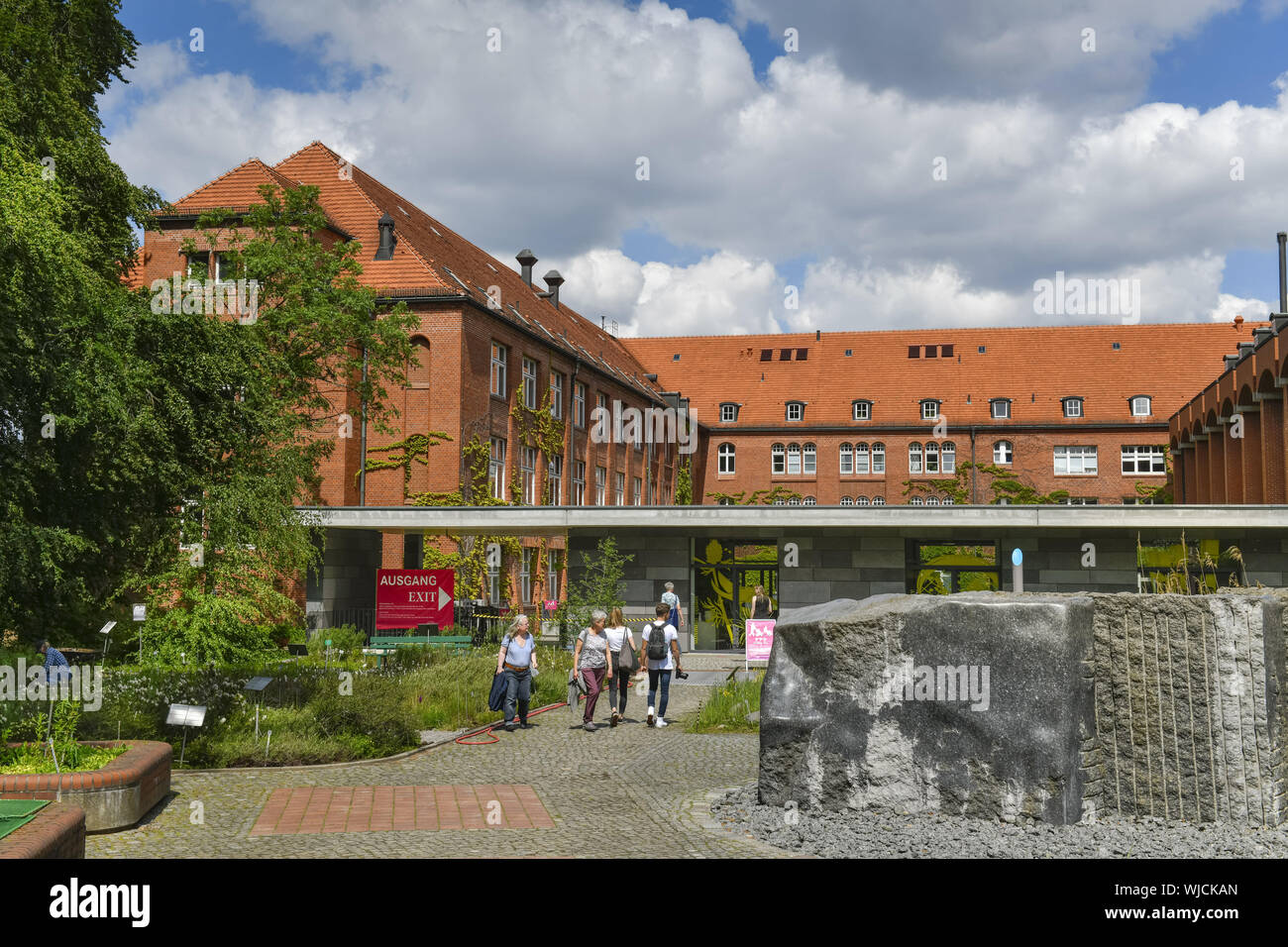 Botanical museum hi-res stock photography and images - Alamy