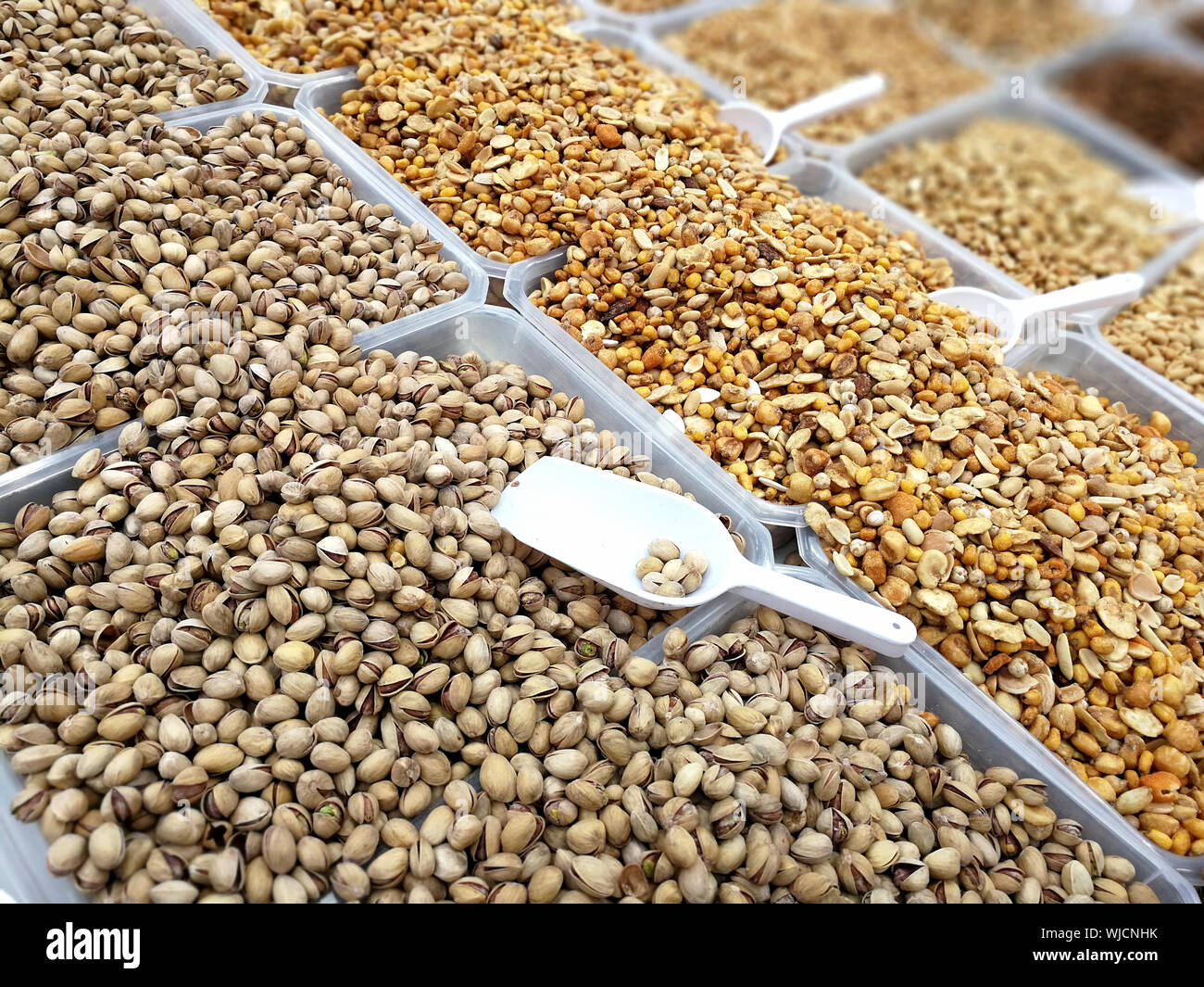 Nut stall hi-res stock photography and images - Alamy