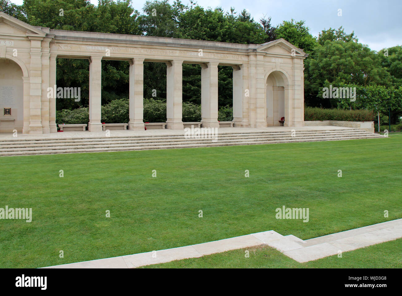 British pavillon hi-res stock photography and images - Alamy