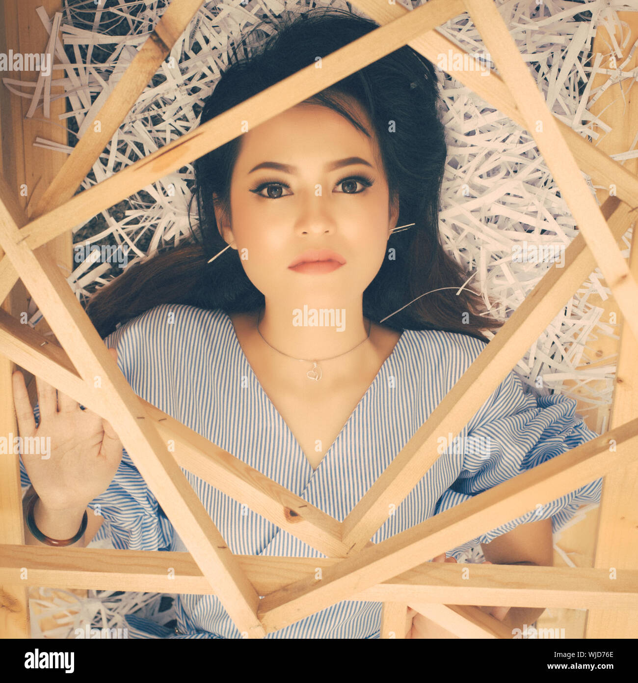 Picture front on woman hi-res stock photography and images - Alamy