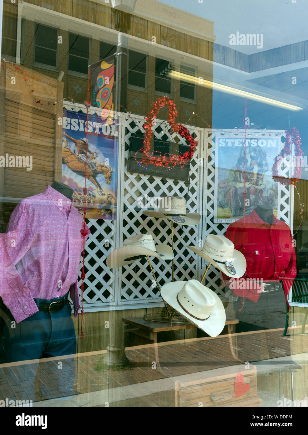 Hat shop display in Del Rio, Texas Stock Photo - Alamy