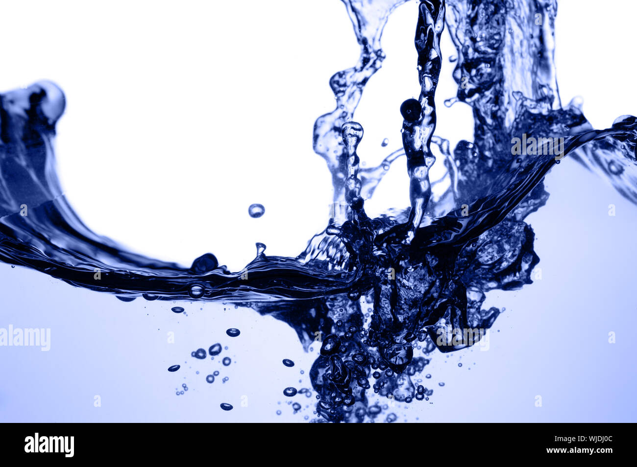 Crisp clear water photographed high speed Stock Photo - Alamy