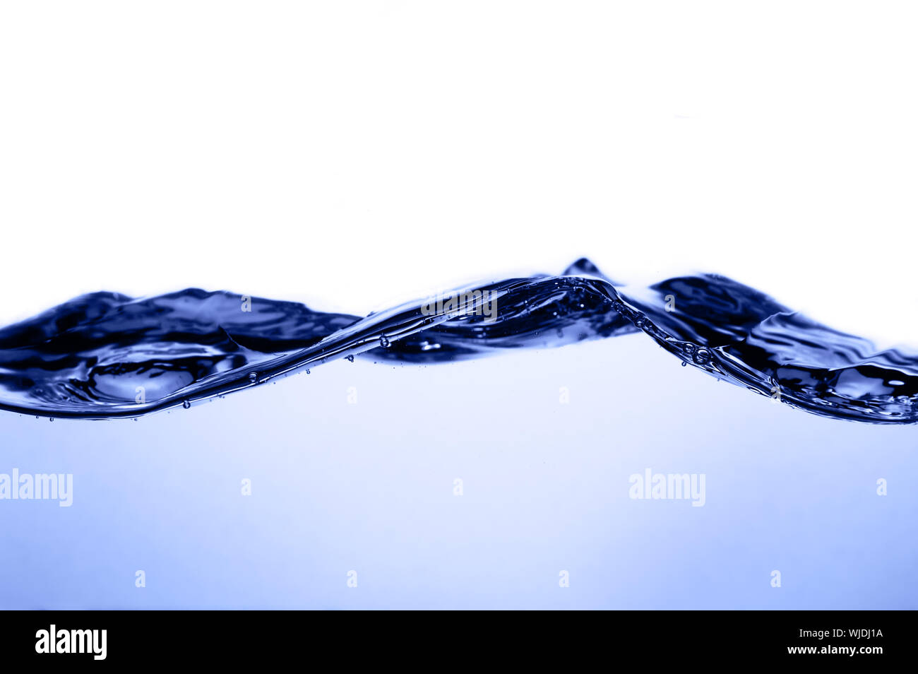 Crisp clear water photographed high speed Stock Photo - Alamy