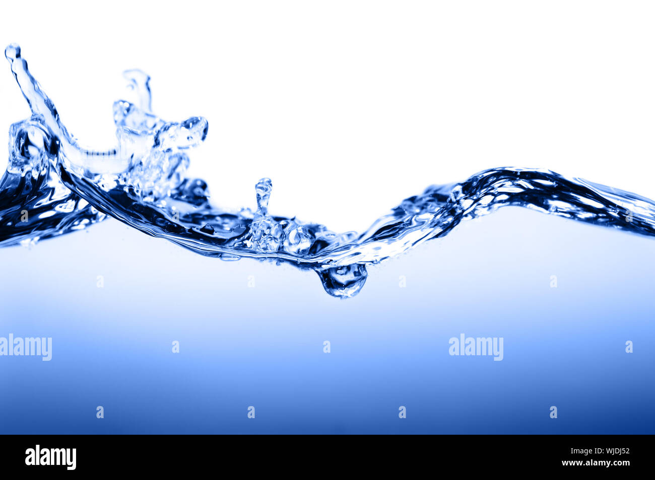 Crisp clear water photographed high speed Stock Photo - Alamy