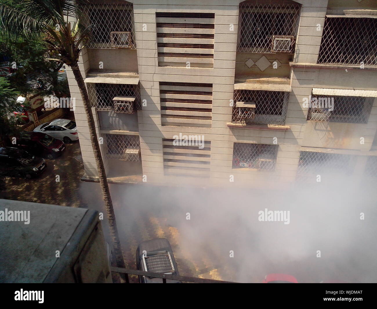 Smoke emergencies and disasters building exterior transportation hi-res ...