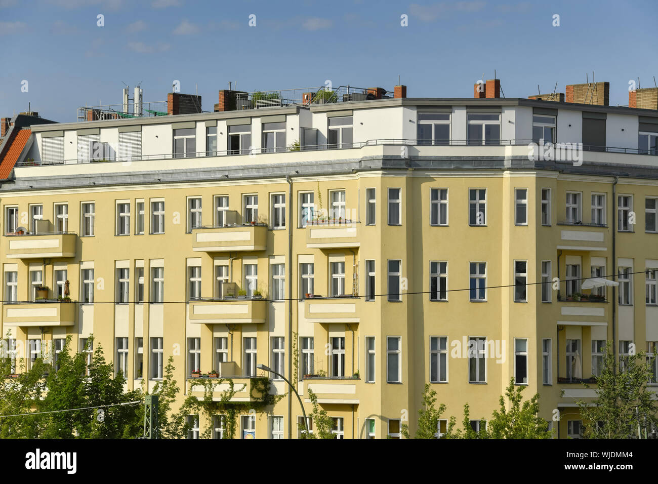 Old building, old building facade, flat in an old building, view ...