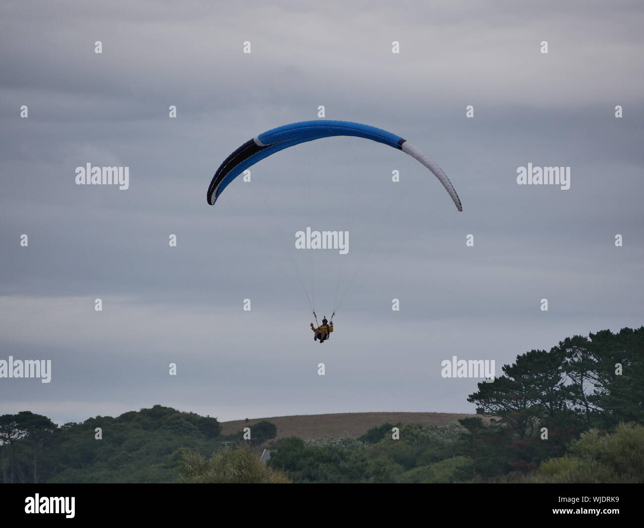 Parapente de bord de mer hi-res stock photography and images - Alamy