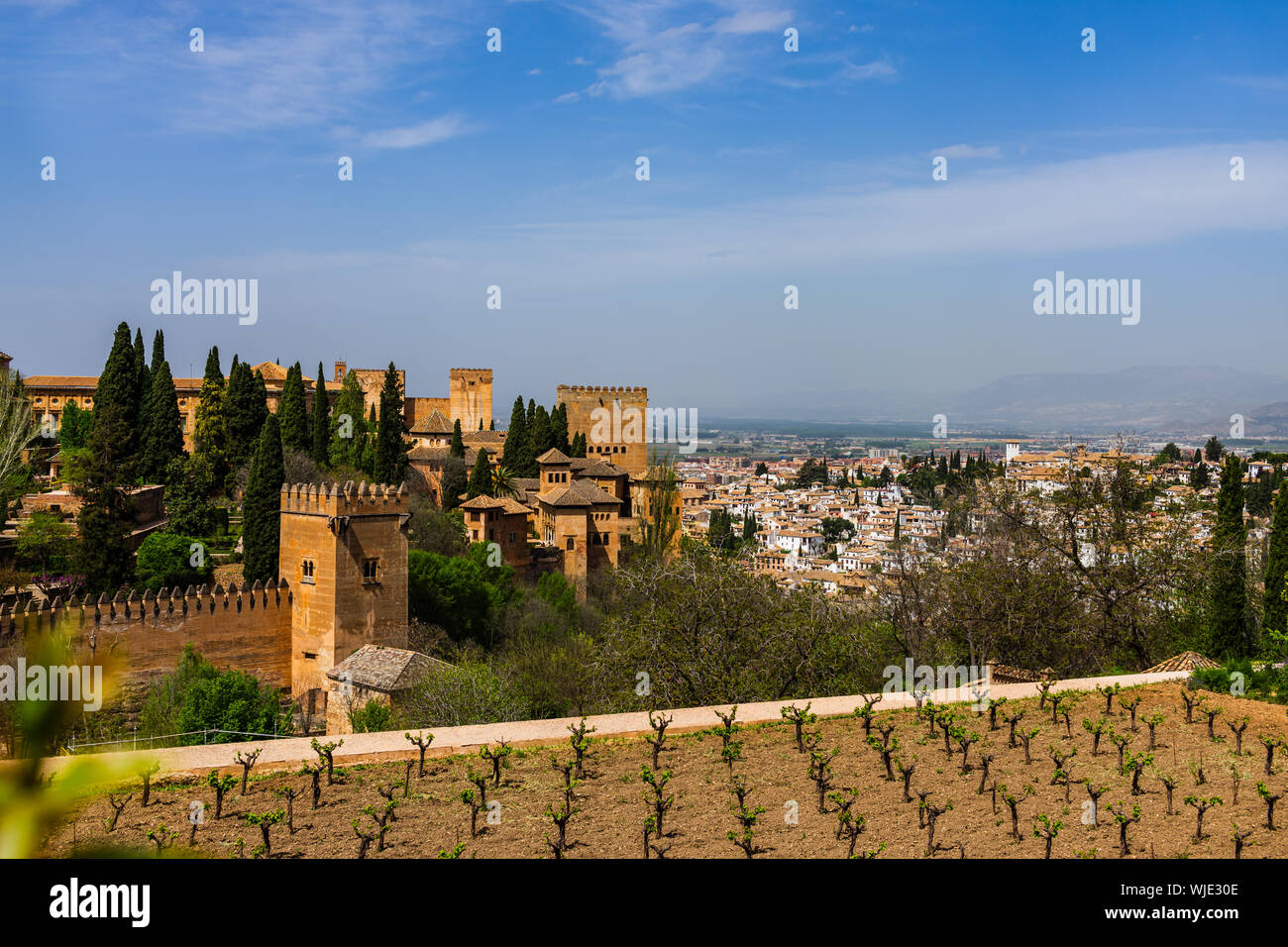 Panoramic scenic view of Alhambra Palace in Granada. Andalucia, Spain ...