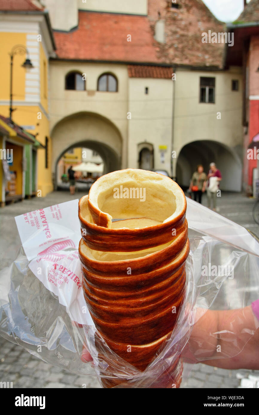 Spit cake hi-res stock photography and images - Alamy