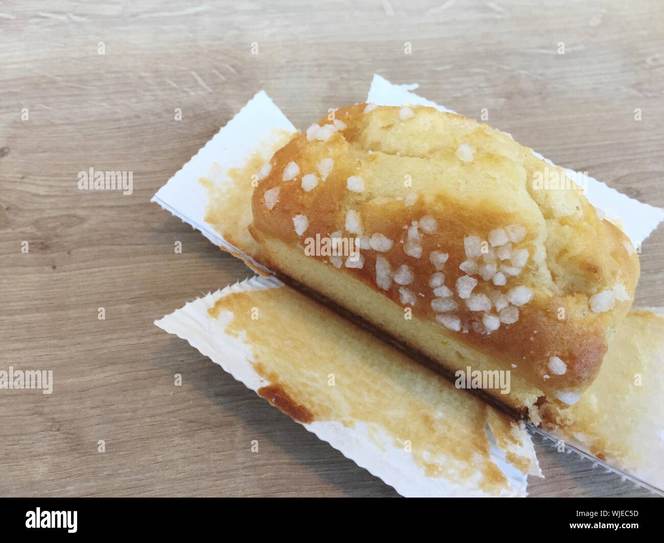 Sweet bread bun hi-res stock photography and images - Alamy