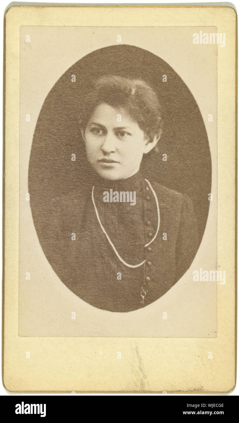 Subject left Cut Out Stock Images & Pictures - Alamy