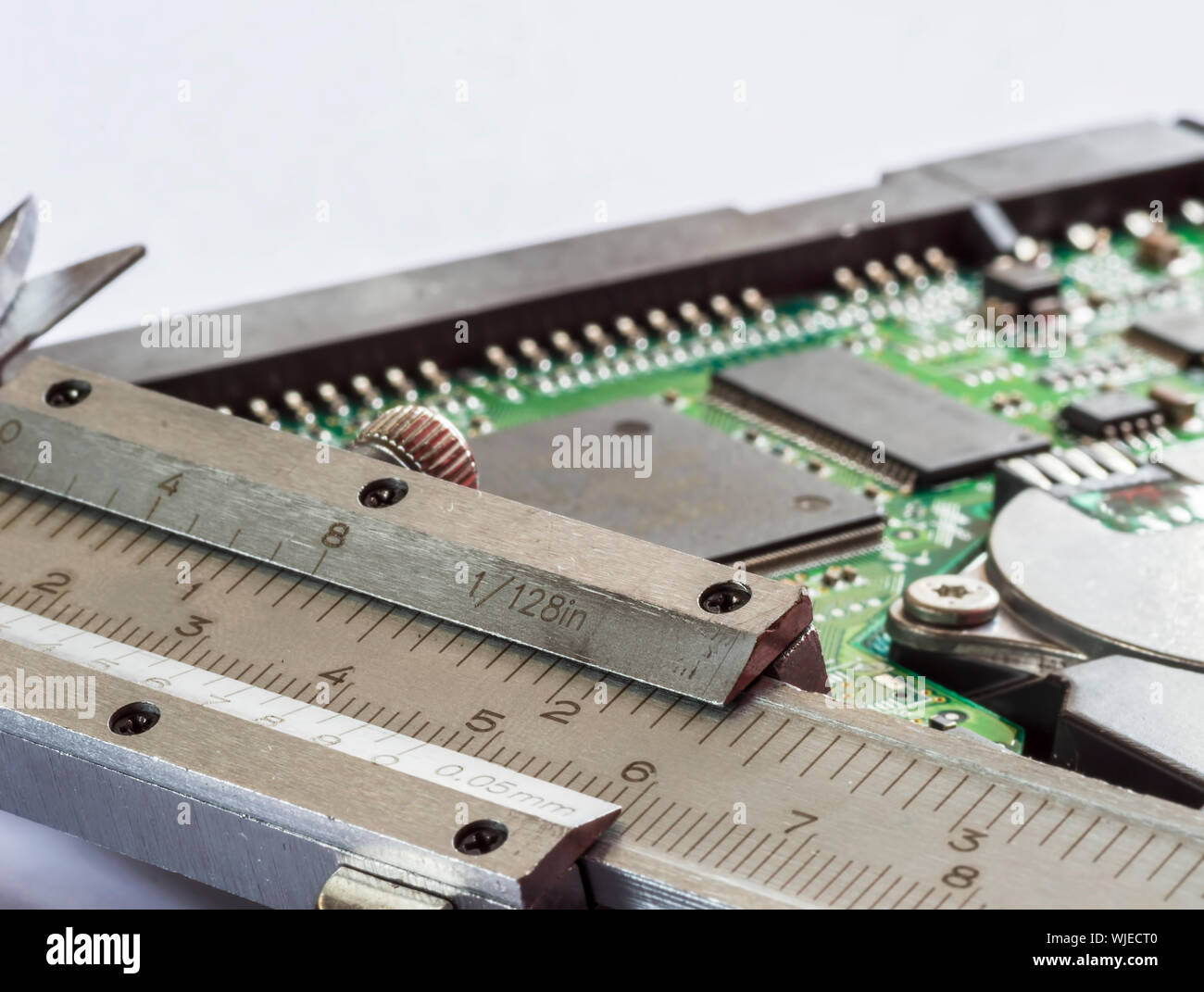 Vernier table hi-res stock photography and images - Alamy