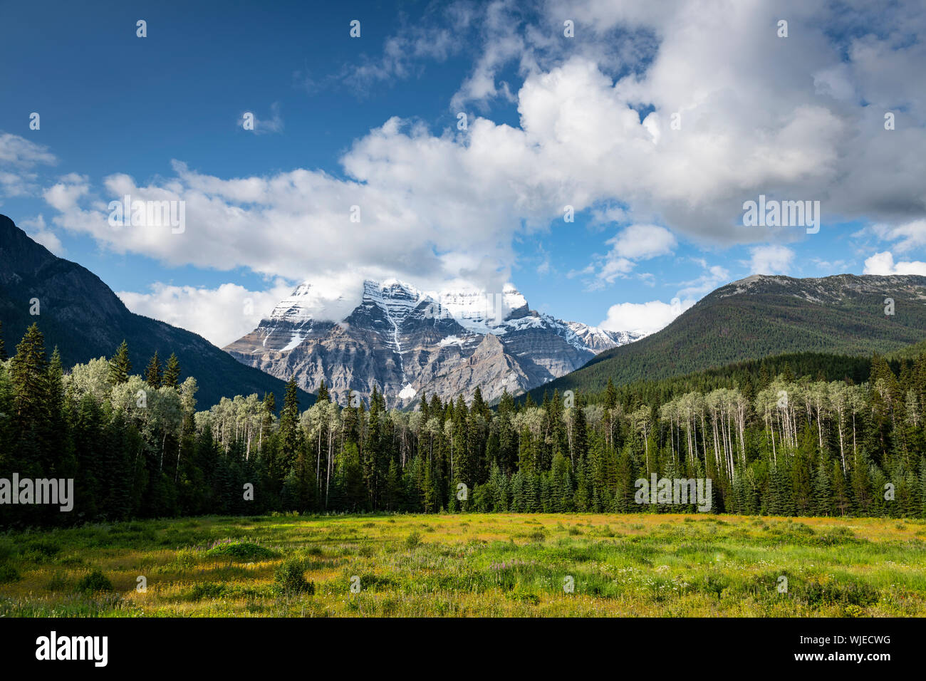 Iconic british mountains hi-res stock photography and images - Alamy