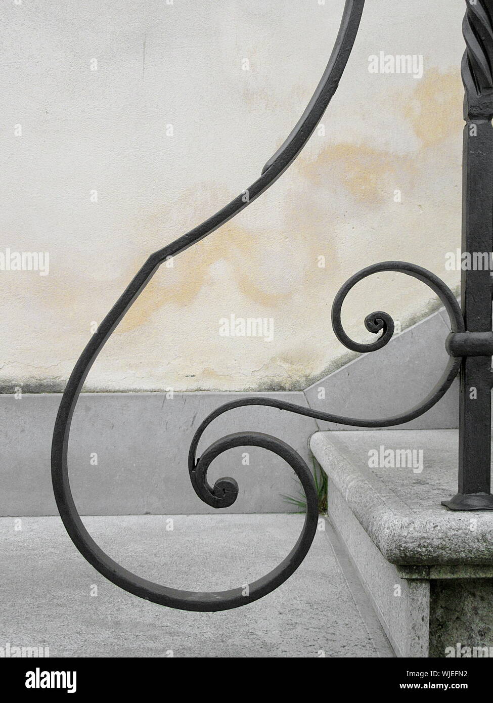 Curved railing hi-res stock photography and images - Alamy