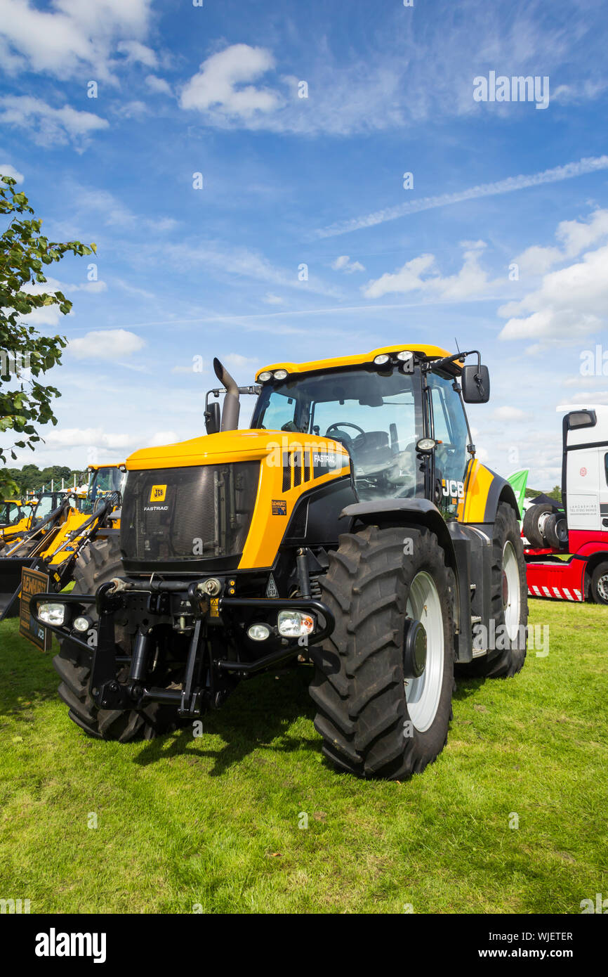 JCB 8310 Fastrac tractor on display at the Dewhurst Agri trade stand at ...