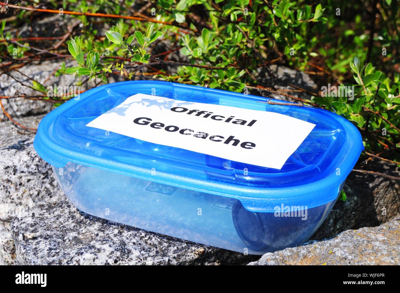 Official geocache box hi-res stock photography and images - Alamy