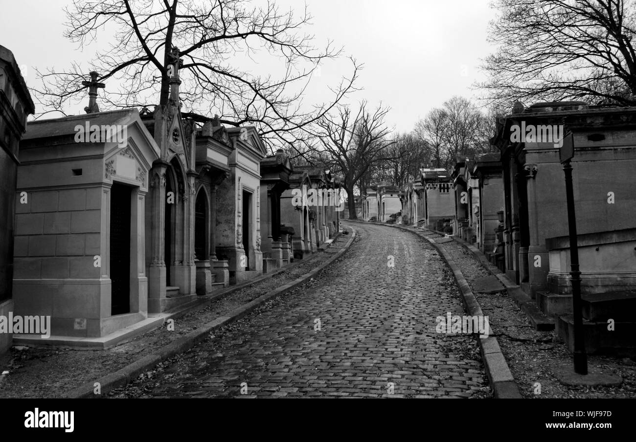 Graveyard Pere Lachaise in paris, capital of France Stock Photo - Alamy