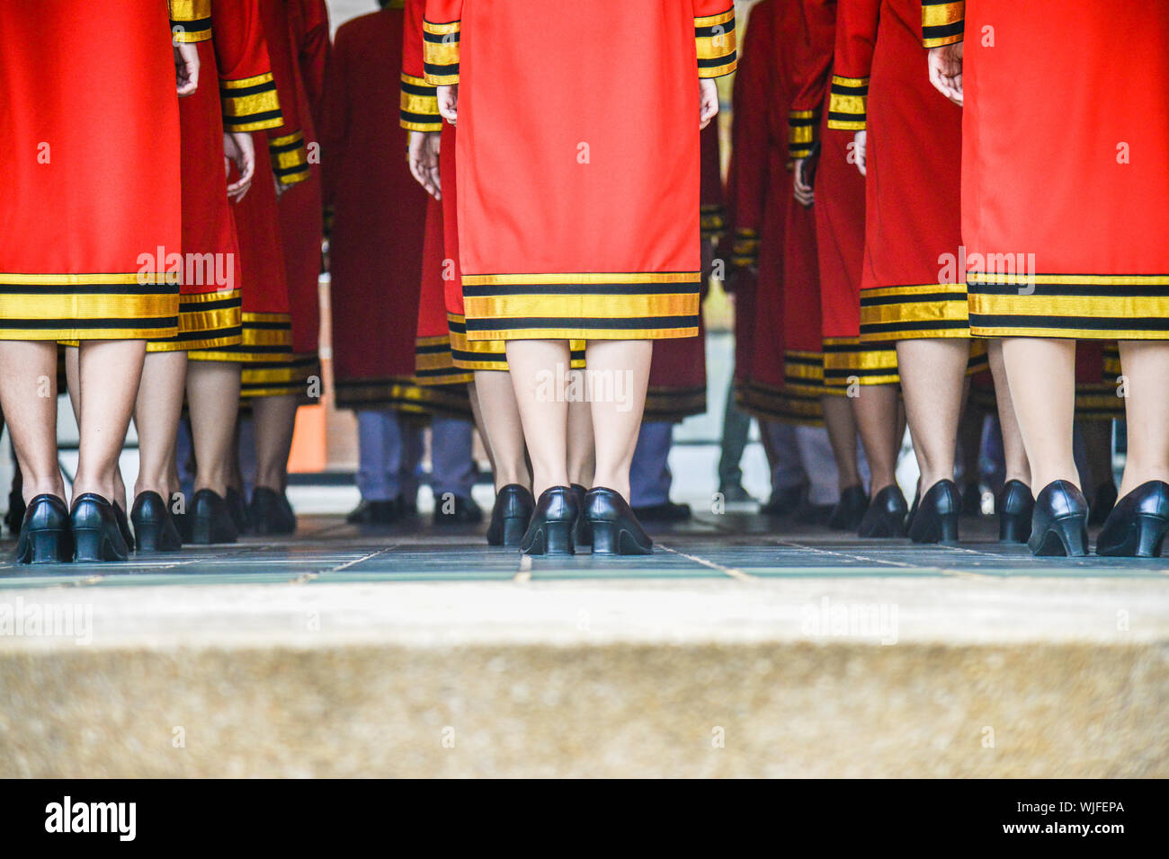 Women row hi-res stock photography and images - Alamy