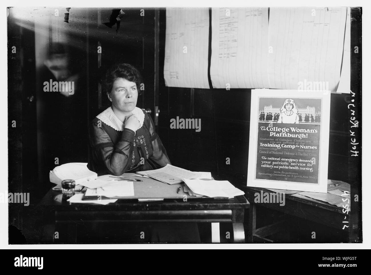 Helen kenyon hi-res stock photography and images - Alamy