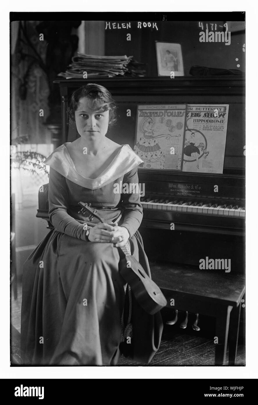 Helen rook hi-res stock photography and images - Alamy