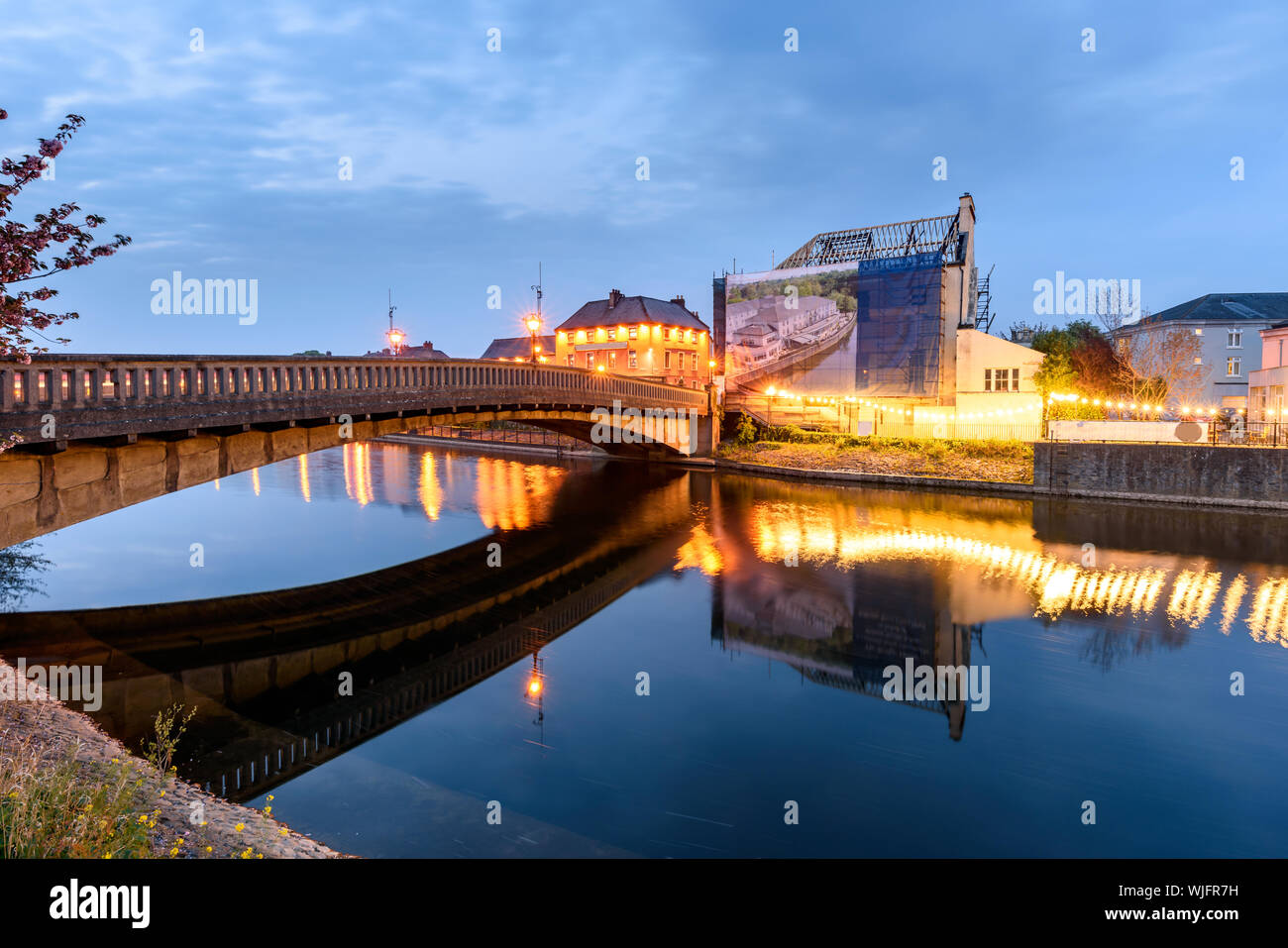 Kilkenny has two pedestrian/cycle bridges - the Lady Desart Bridge and ...