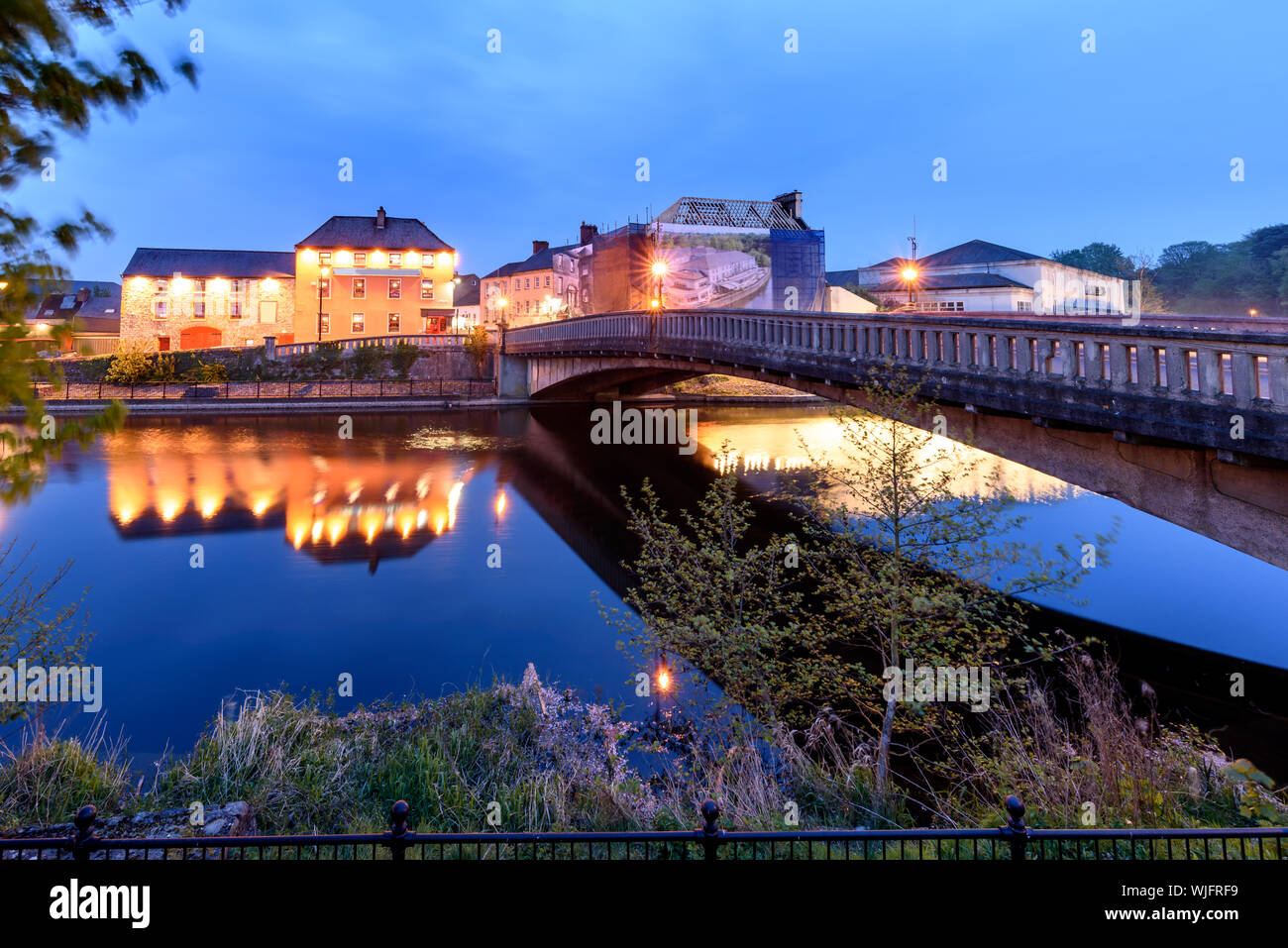 The Pedestrian bridge links the Canal Walk on one side of the River ...