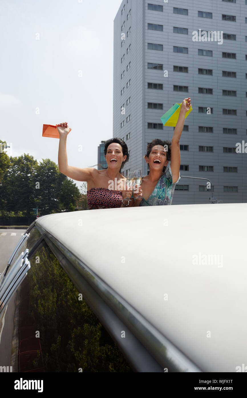 Rich women limousine hi-res stock photography and images - Alamy