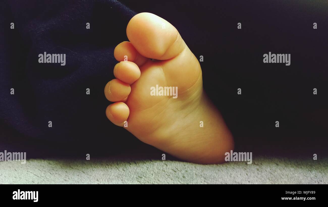 Barefoot sole hi-res stock photography and images - Alamy