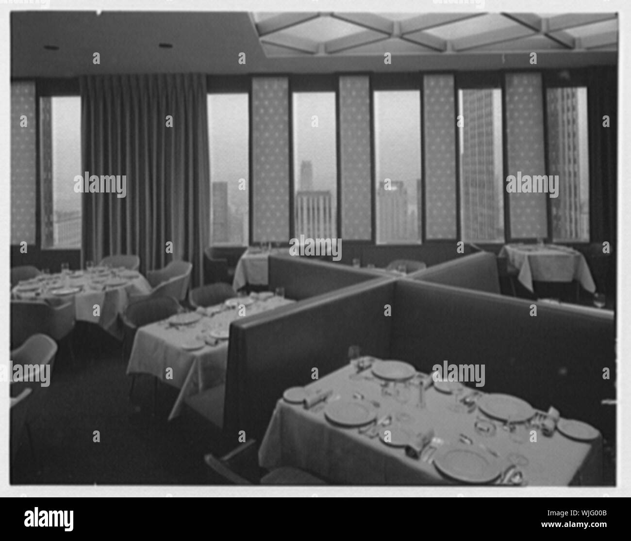 Hemisphere Club, Time-Life Building, Rockefeller Center Stock Photo - Alamy