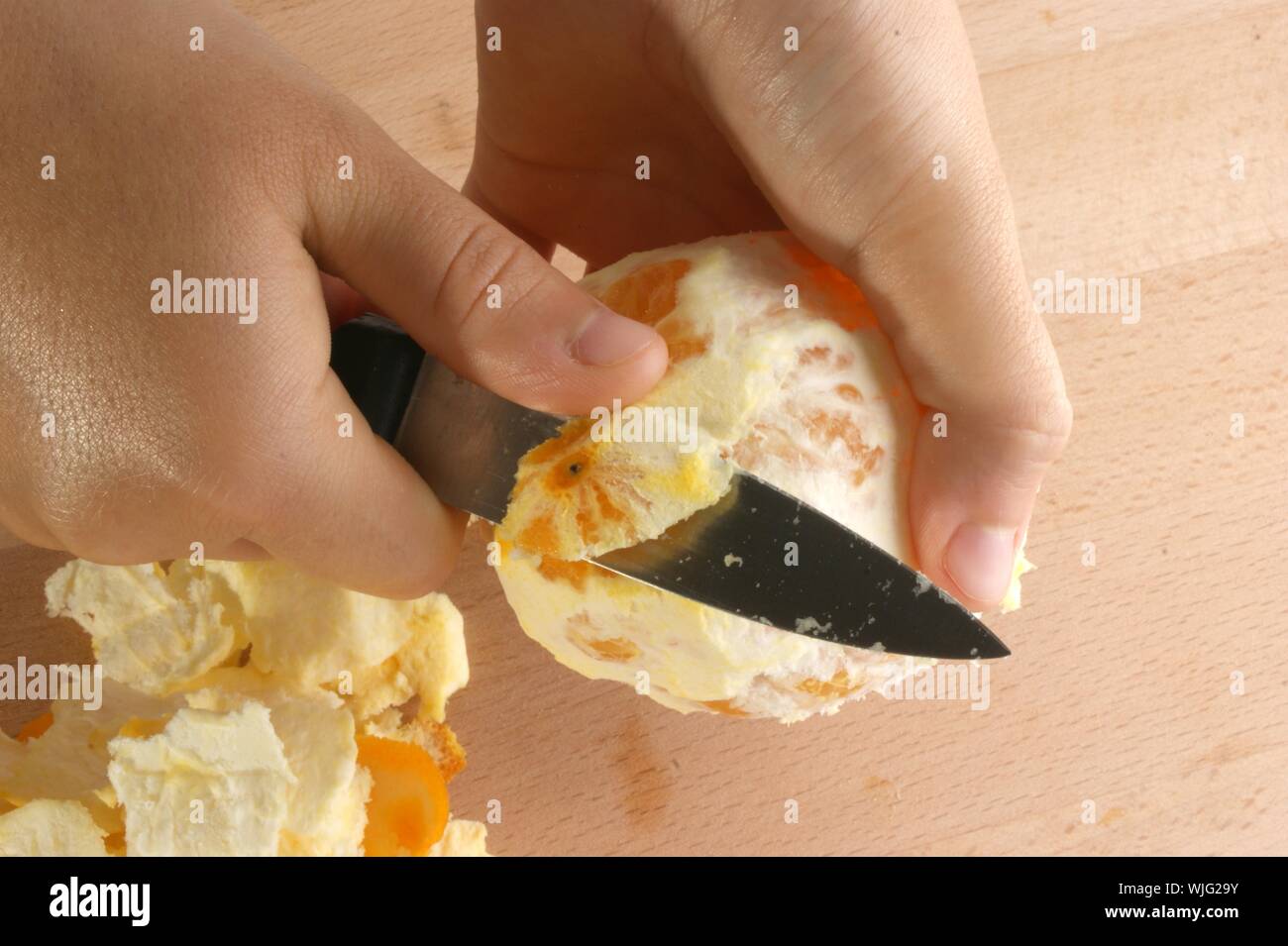 prepare fruit to make a fruitsalad Stock Photo - Alamy