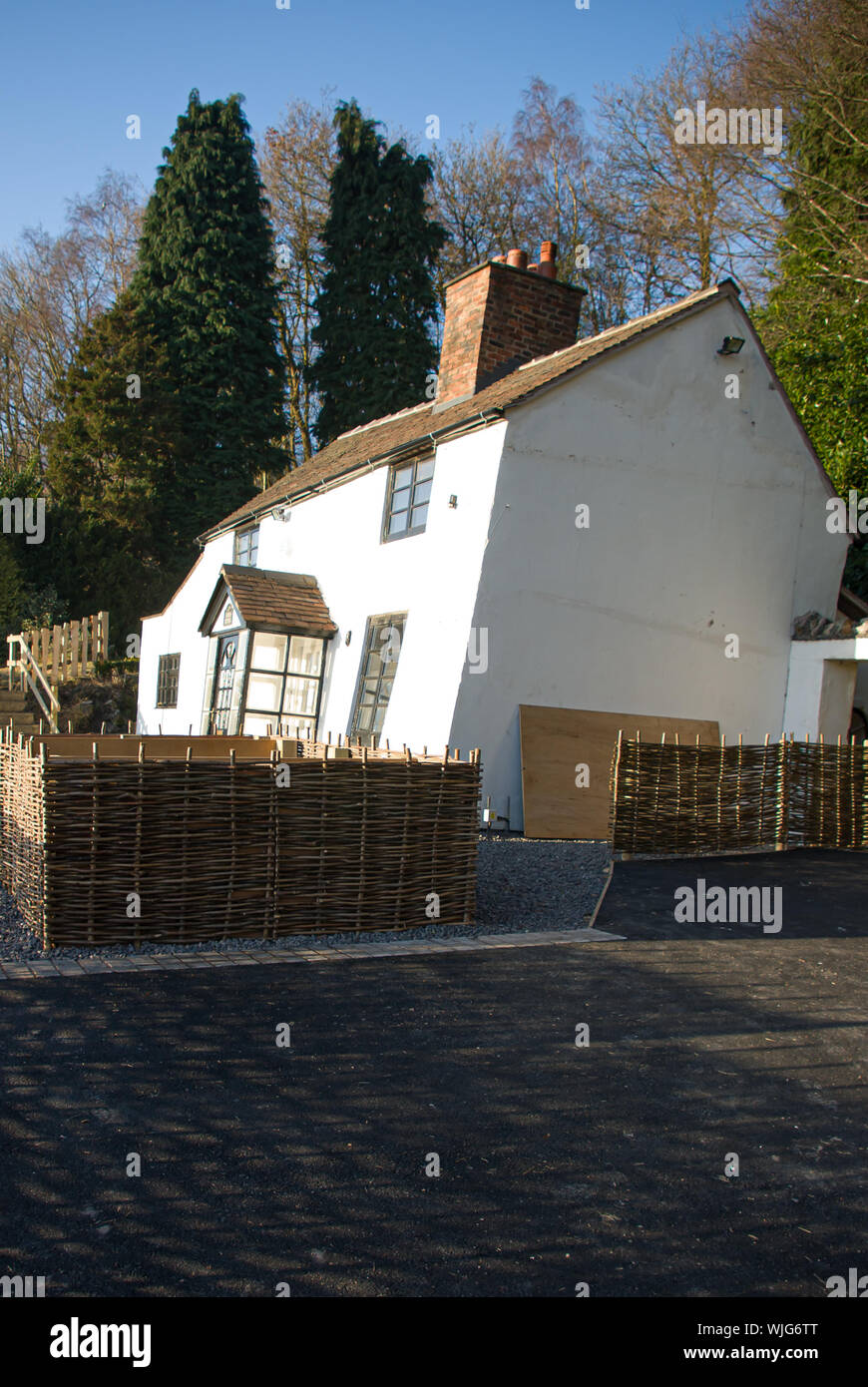 Subsidence house hi-res stock photography and images - Alamy