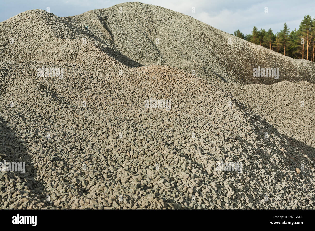 close up view on big pile of gravel Stock Photo - Alamy
