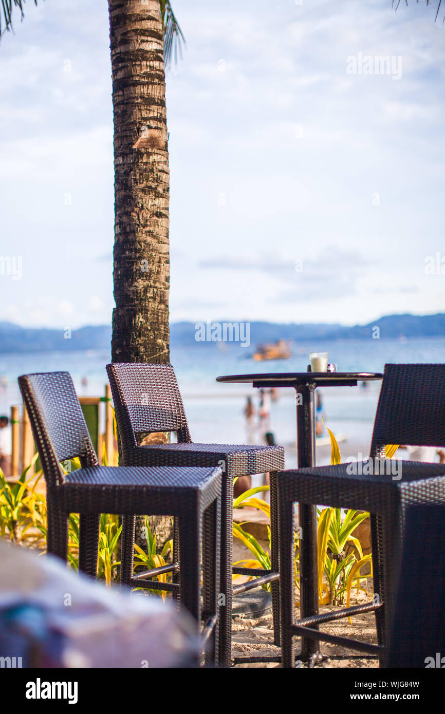 Outdoor cafe on the beach Stock Photo - Alamy