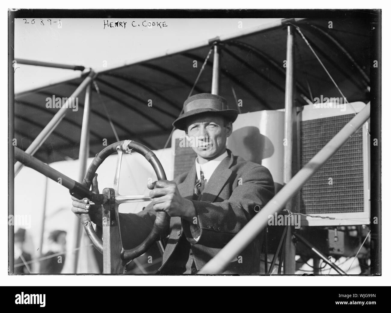 Henry cooke hi-res stock photography and images - Alamy