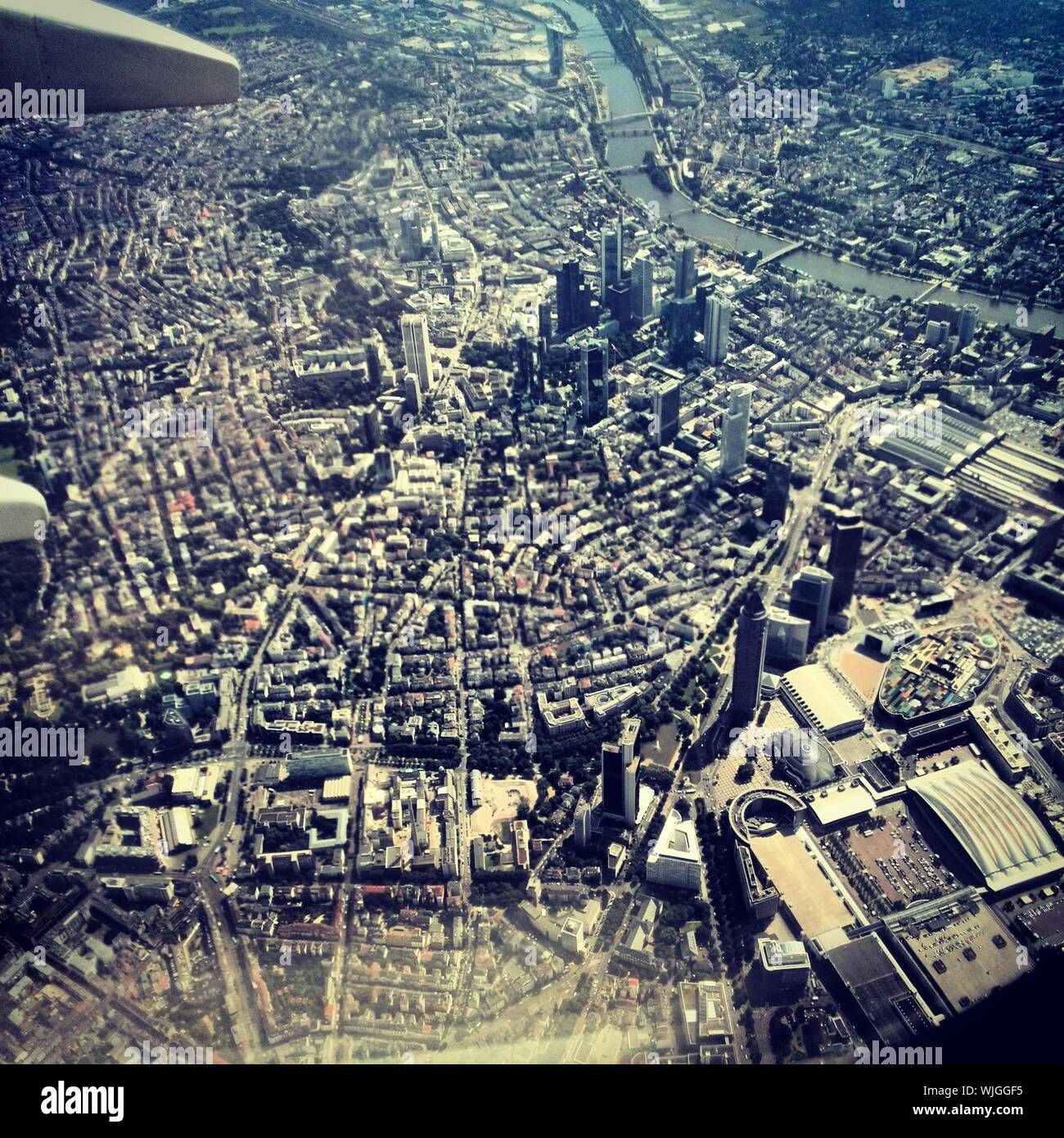 Metropolitan area hi-res stock photography and images - Alamy