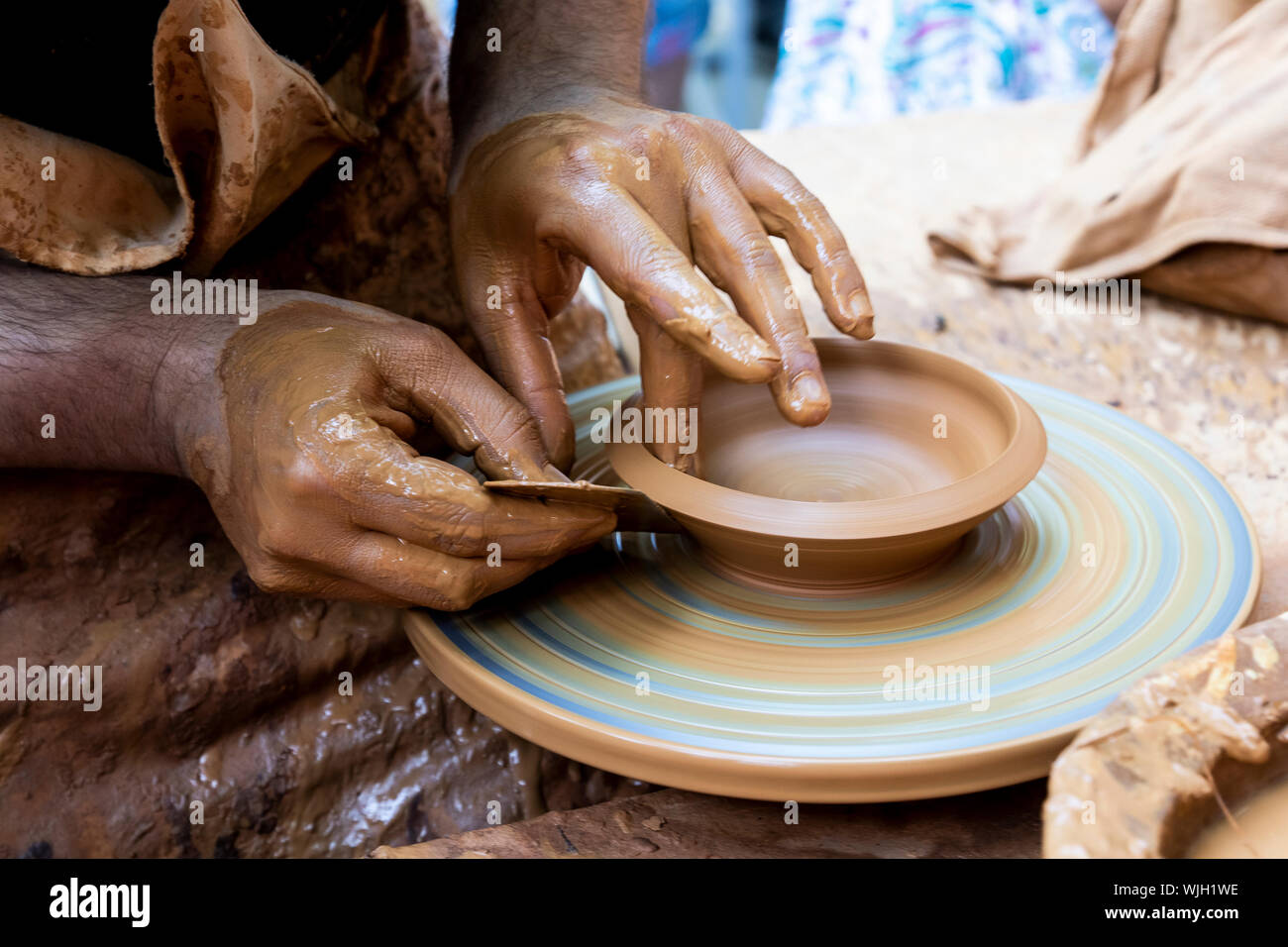 Master potter creating a clay jar or jar close up. Jimenez de Jamuz ...