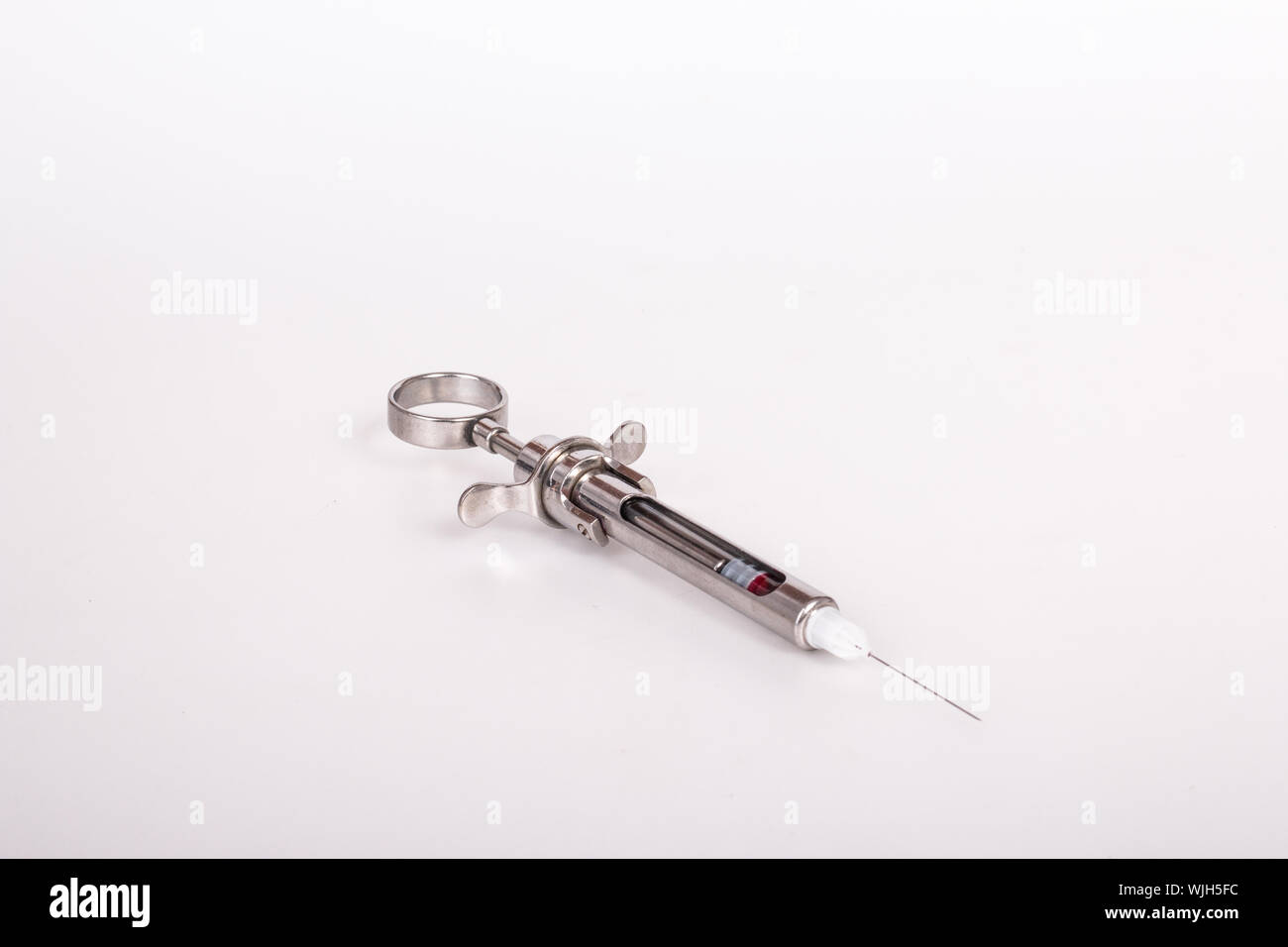 Syringe white background hi-res stock photography and images - Alamy