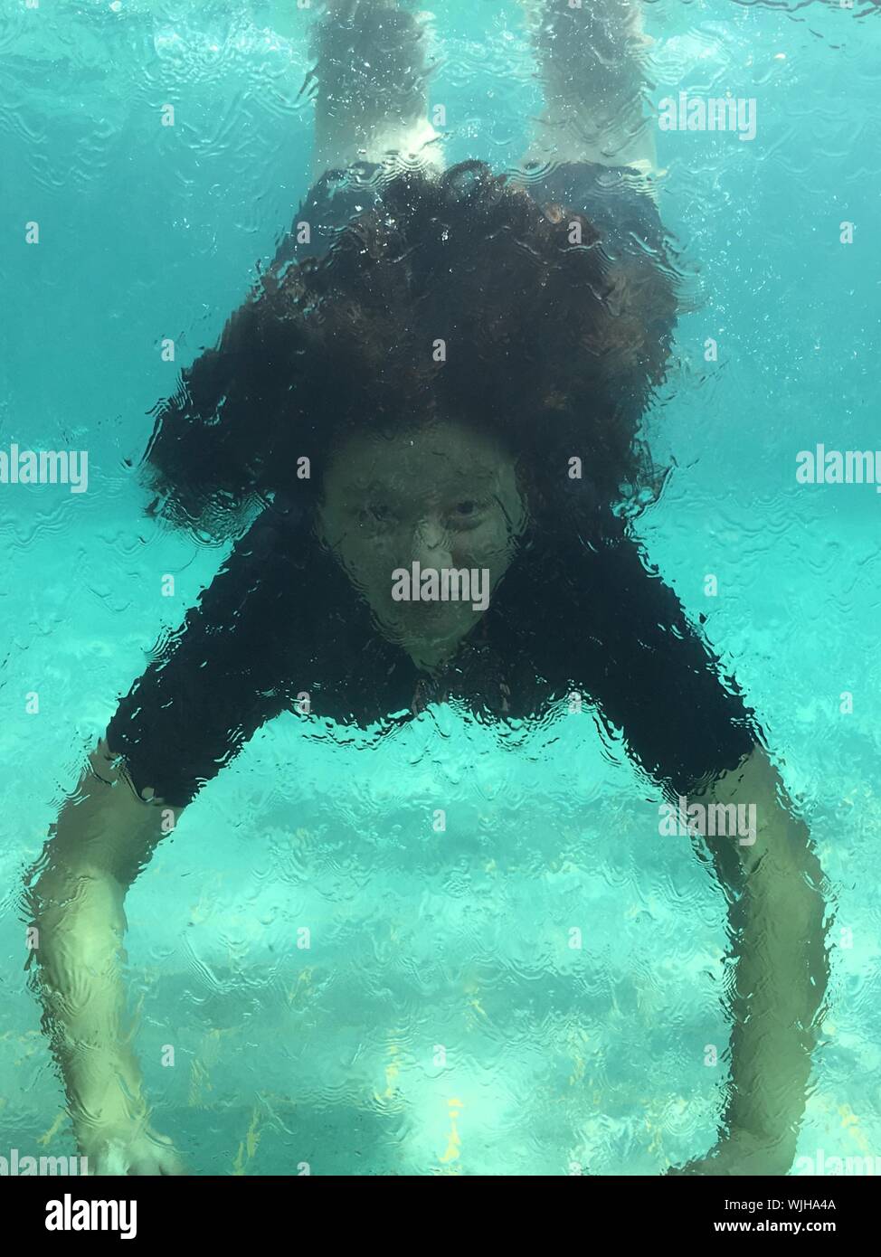 Underwater people hi-res stock photography and images - Alamy