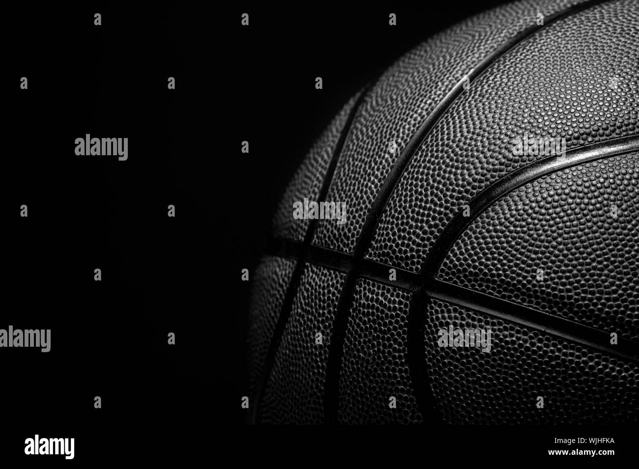 Basketball bounce pass Black and White Stock Photos & Images - Alamy