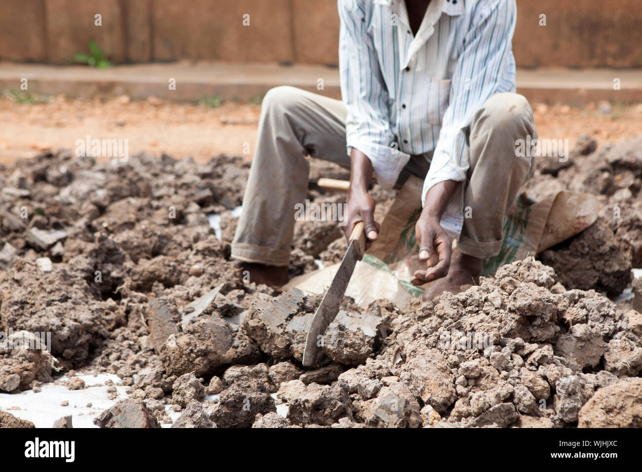 Work working ground hi-res stock photography and images - Alamy