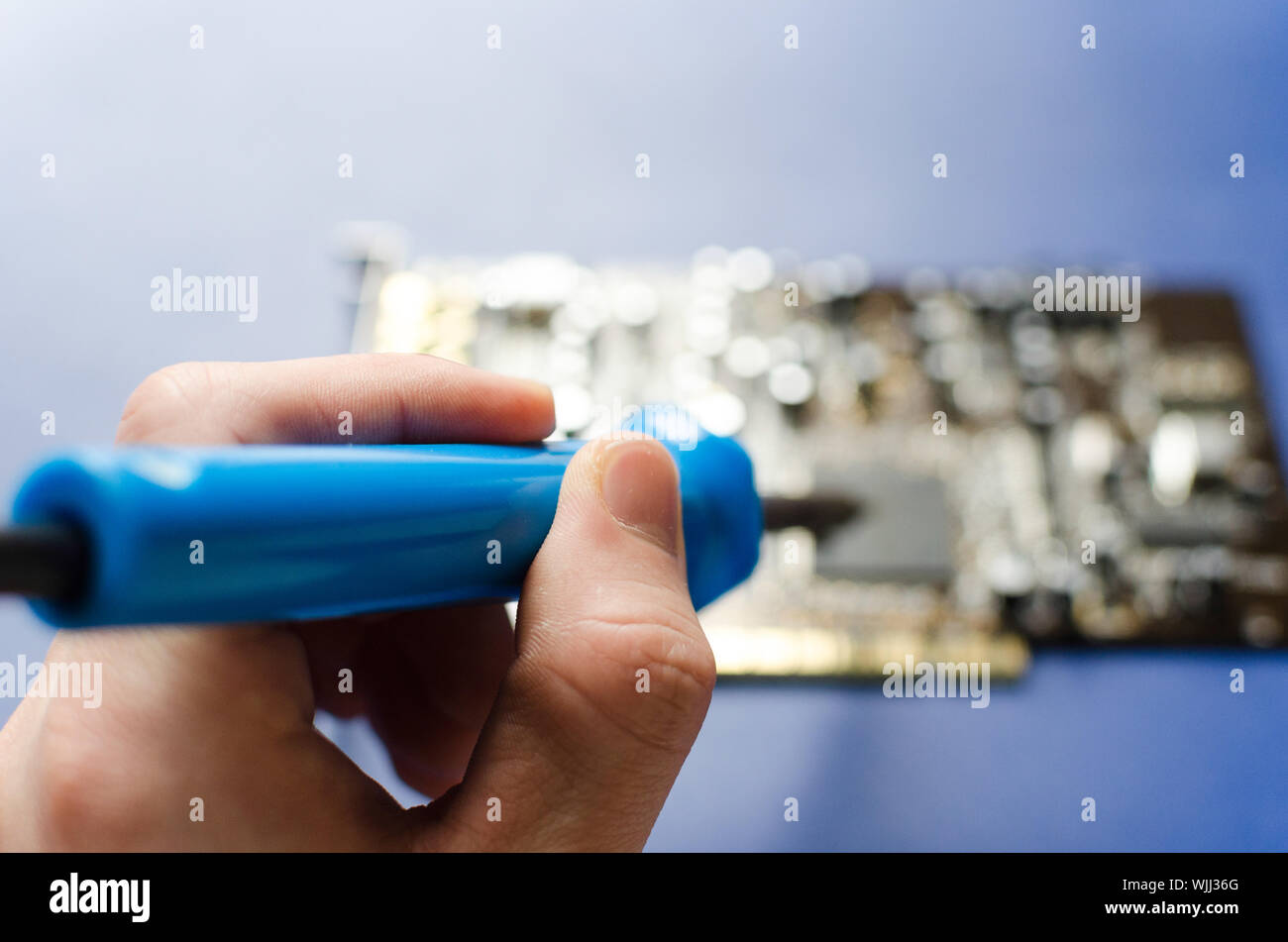 Soldering circuit board hi-res stock photography and images - Alamy