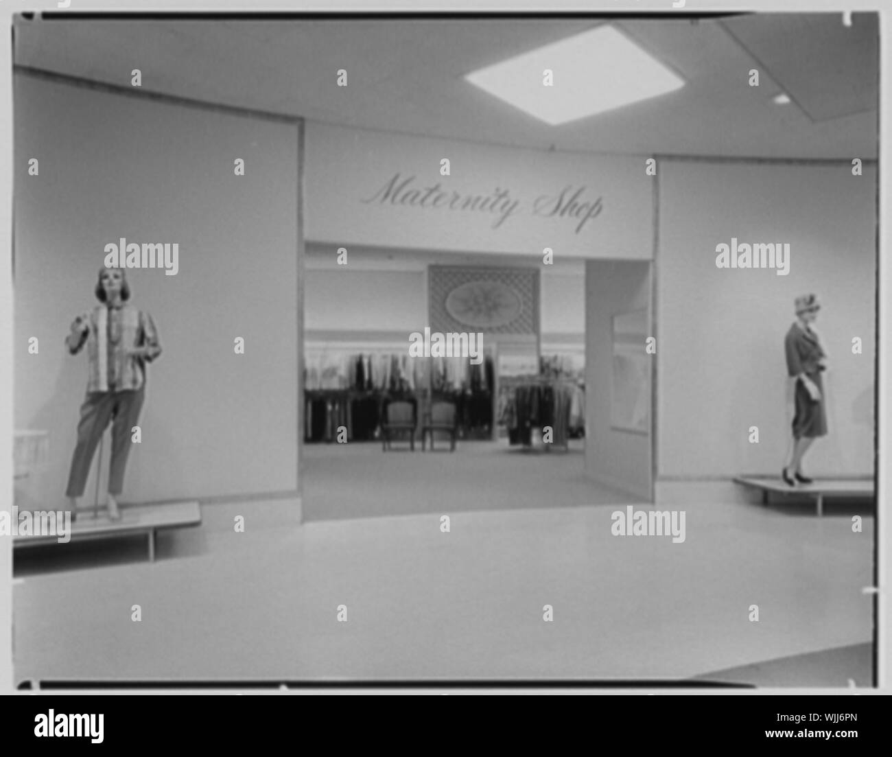 Higbee Department Store, business in Cleveland, Ohio Stock Photo - Alamy
