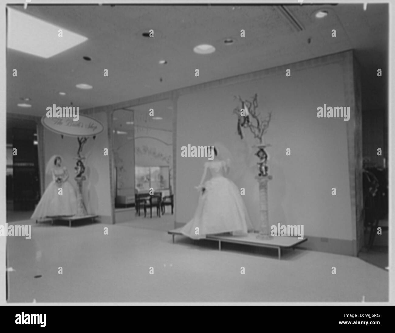 Higbee Department Store, business in Cleveland, Ohio Stock Photo - Alamy