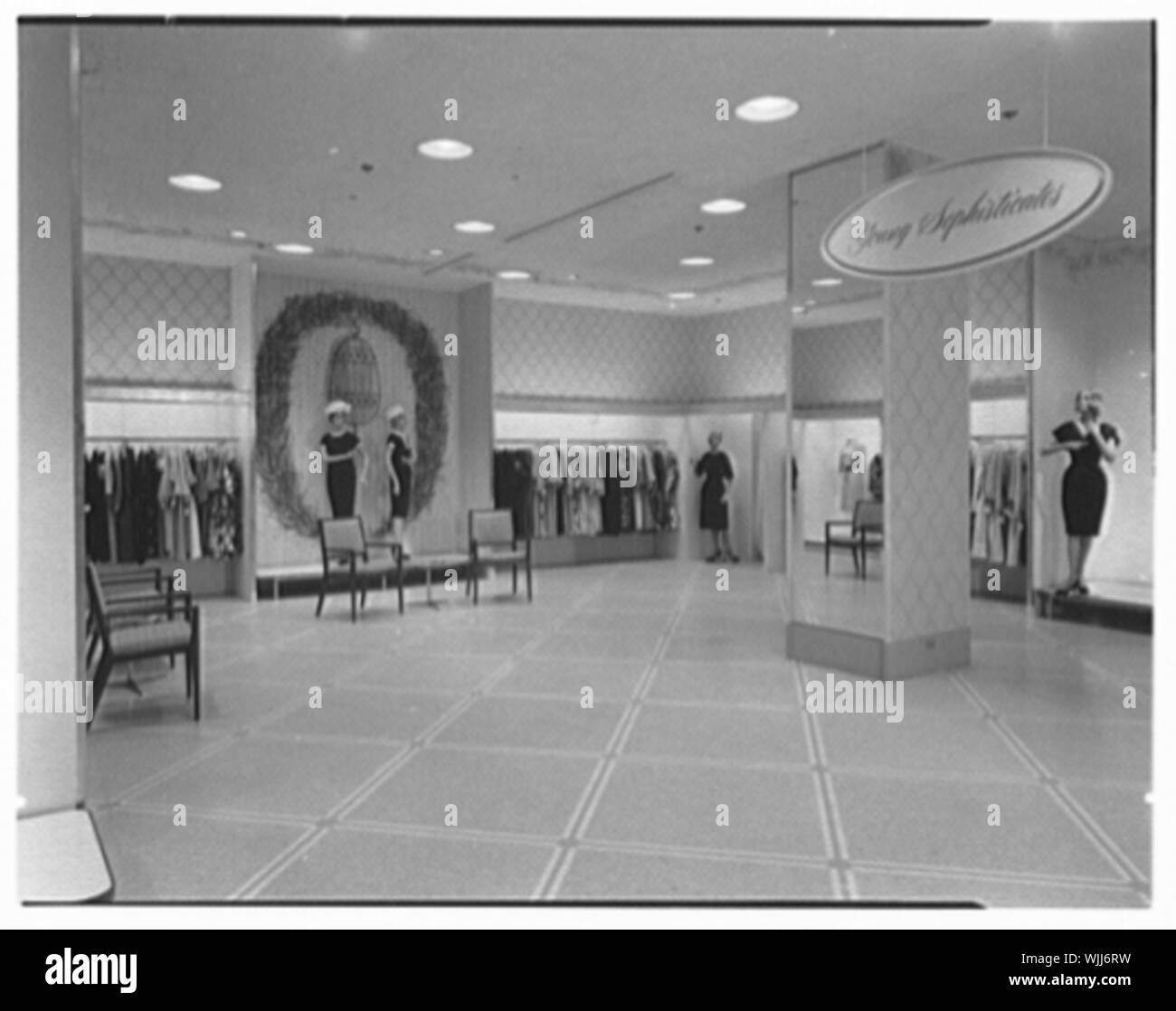 Higbee Department Store, business in Cleveland, Ohio Stock Photo - Alamy