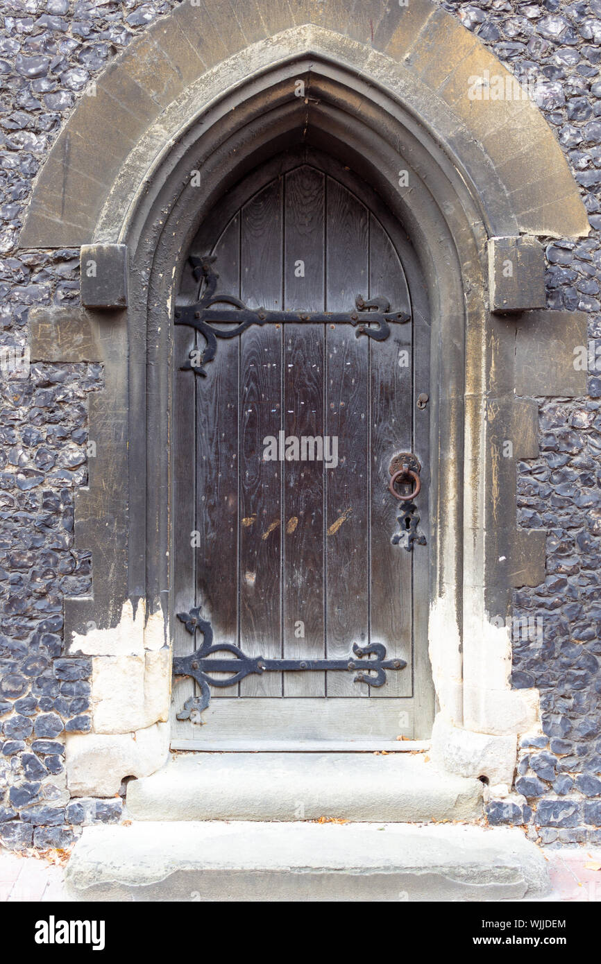 Small side door in south wall of St Laurence Church, Reading, Berkshire ...